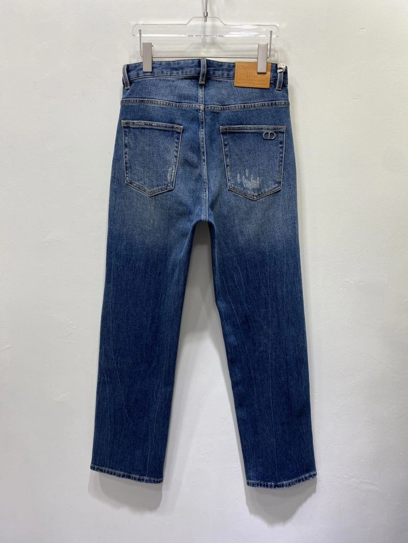 Accurate model Christian Dior Jeans