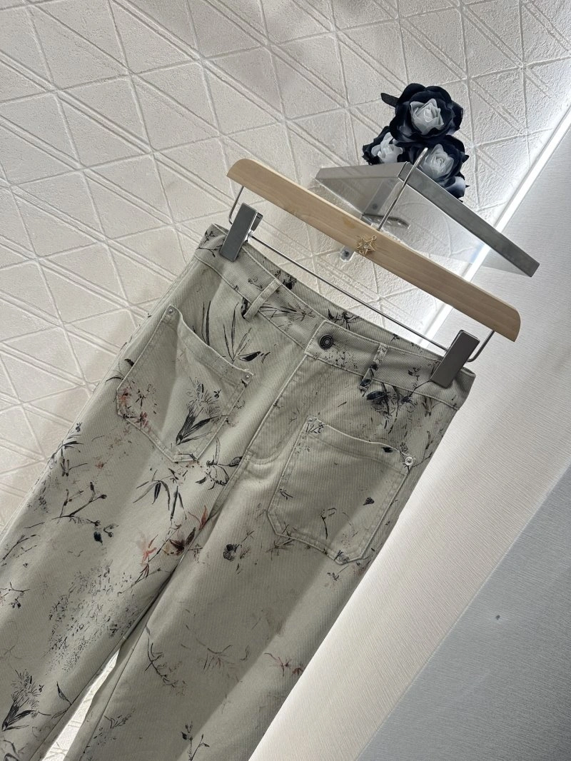 Value-priced Christian Dior Jeans