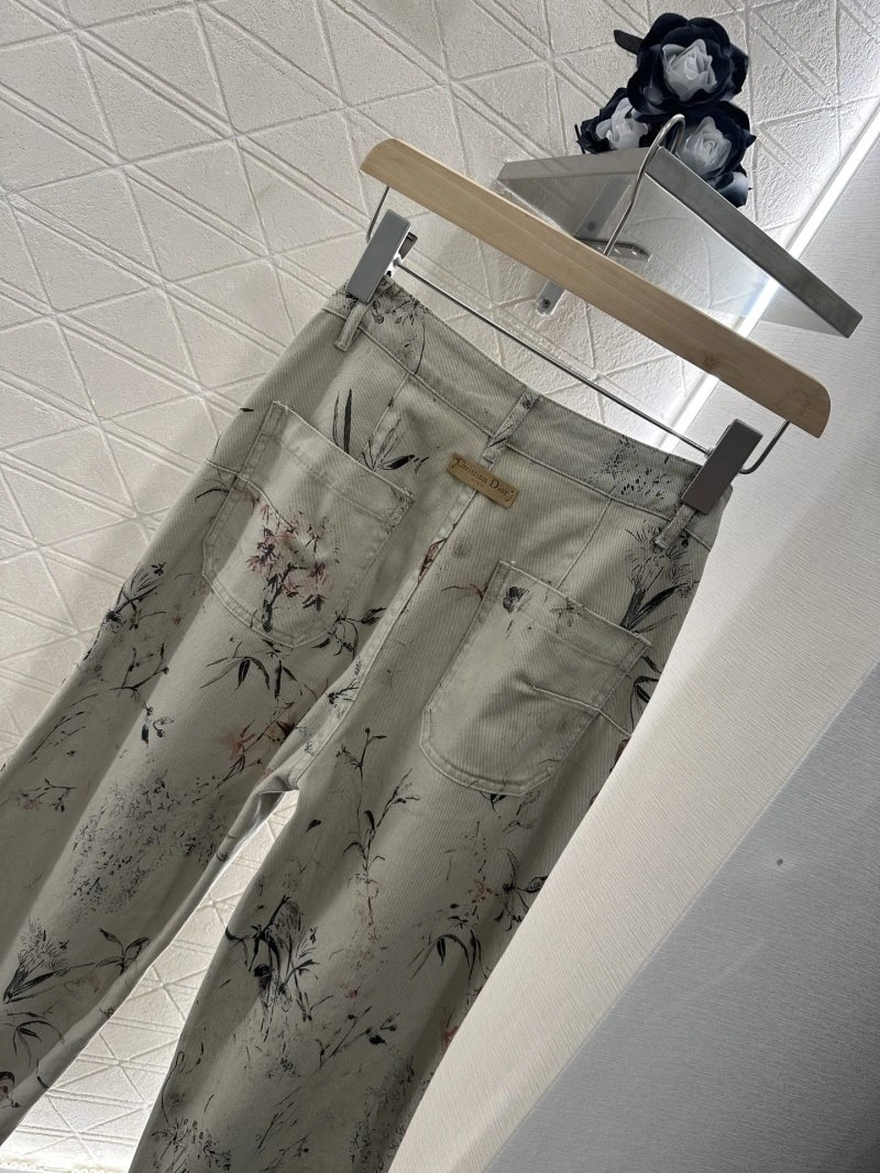 Value-priced Christian Dior Jeans