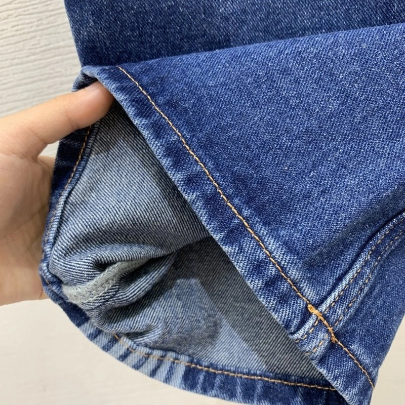 Accurate model Christian Dior Jeans