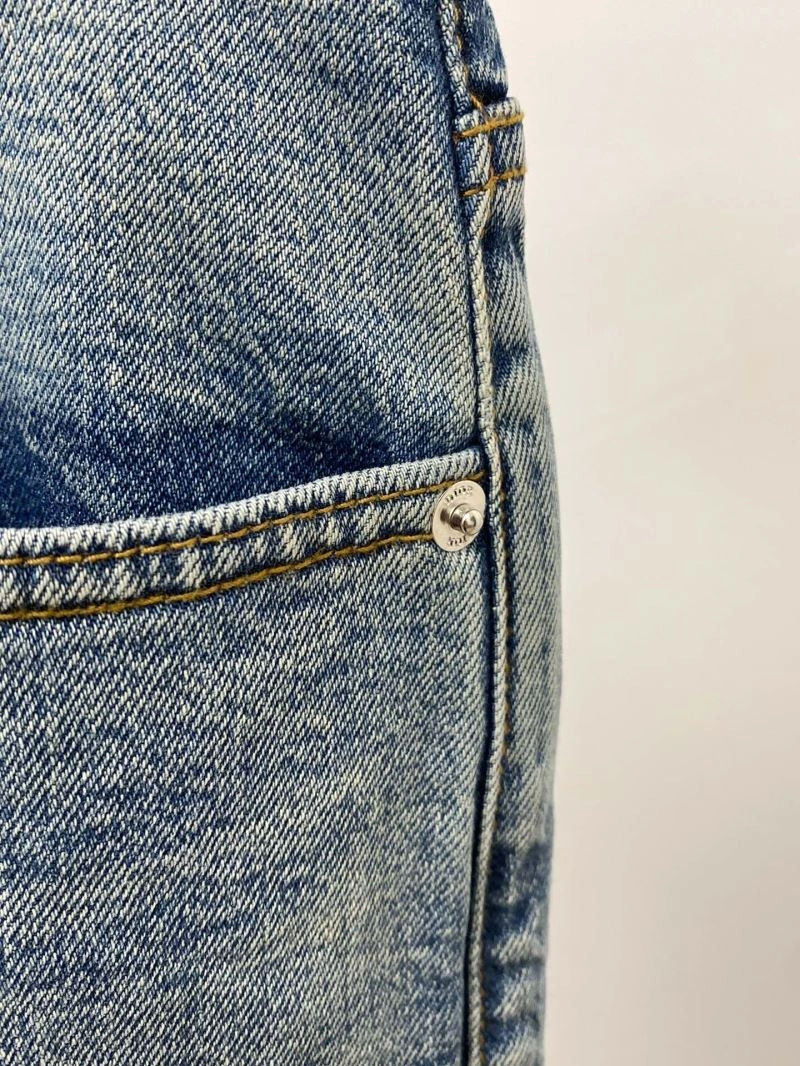 Accurate model Christian Dior Jeans