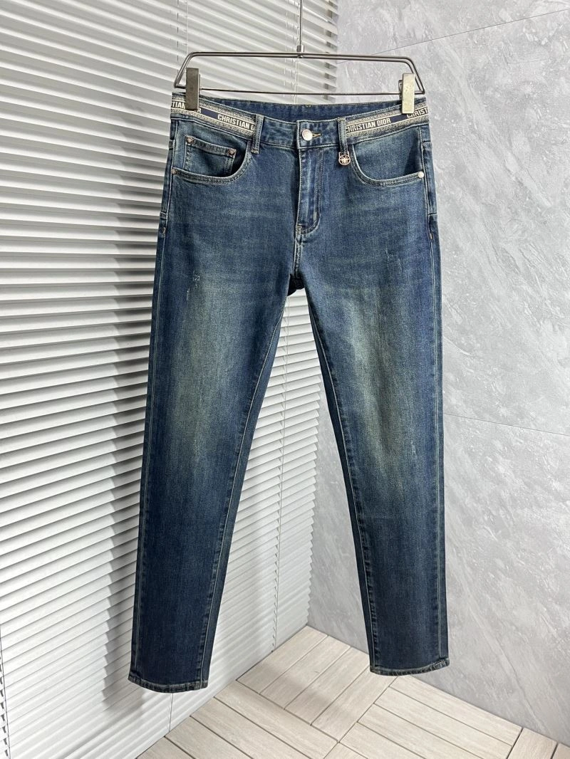 Accurate model Christian Dior Jeans