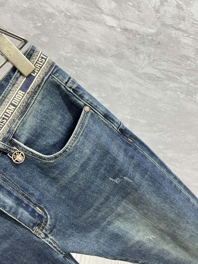Accurate model Christian Dior Jeans