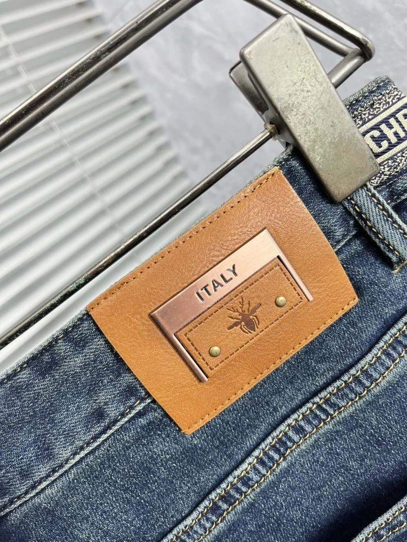 Accurate model Christian Dior Jeans