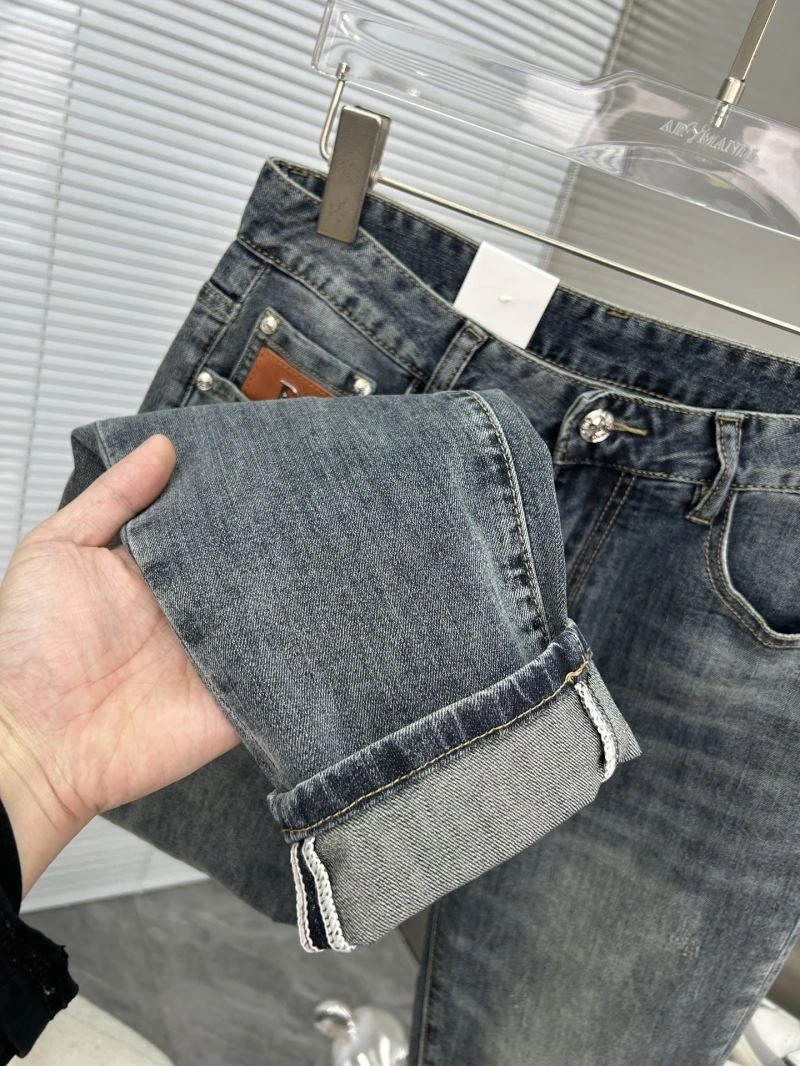 Accurate model Christian Dior Jeans