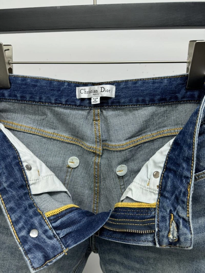 Accurate model Christian Dior Jeans
