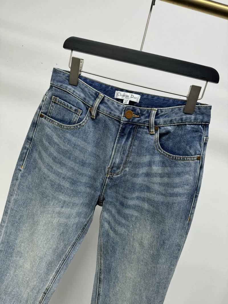 Accurate model Christian Dior Jeans