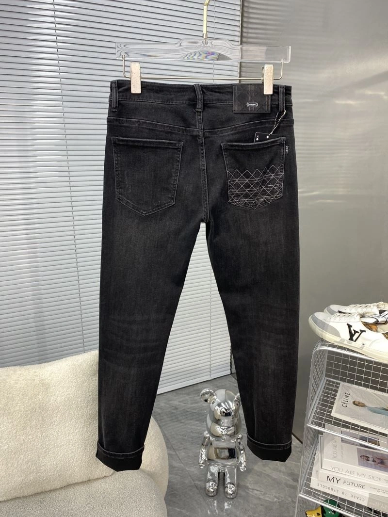 Accurate model Christian Dior Jeans