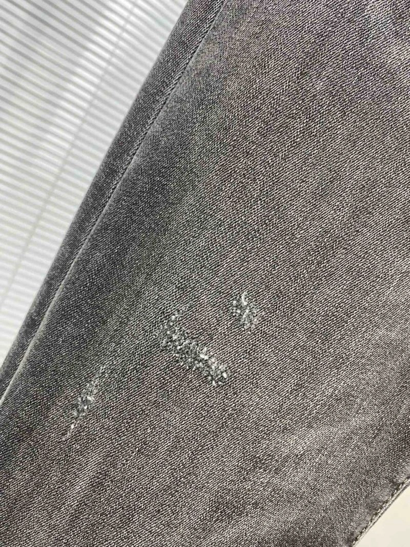 Accurate model Christian Dior Jeans