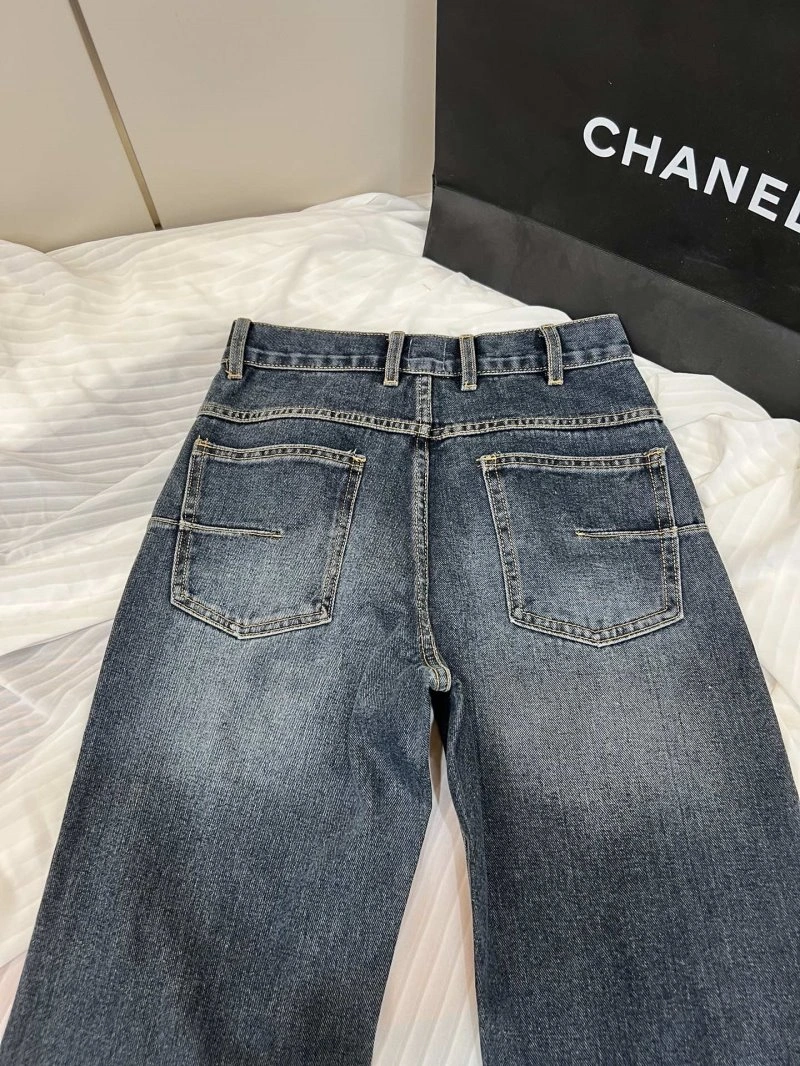 Value-priced Christian Dior Jeans