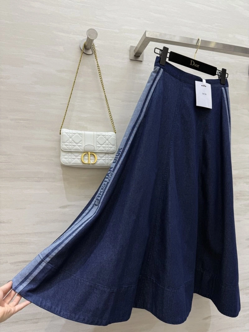 Reasonably priced Christian Dior Jeans