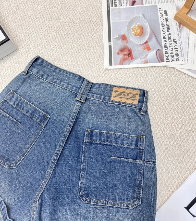 Low-cost Christian Dior Jeans
