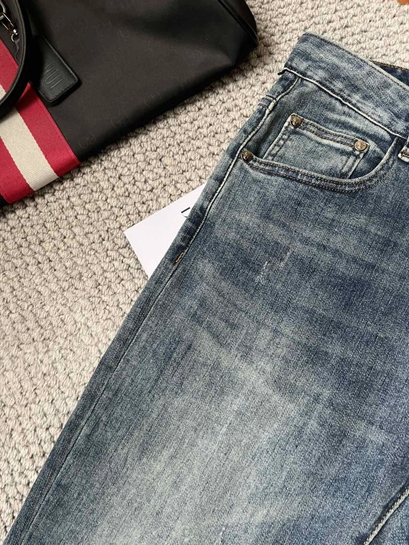Cut-rate Christian Dior Jeans
