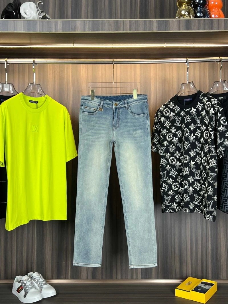 Economical Christian Dior Jeans