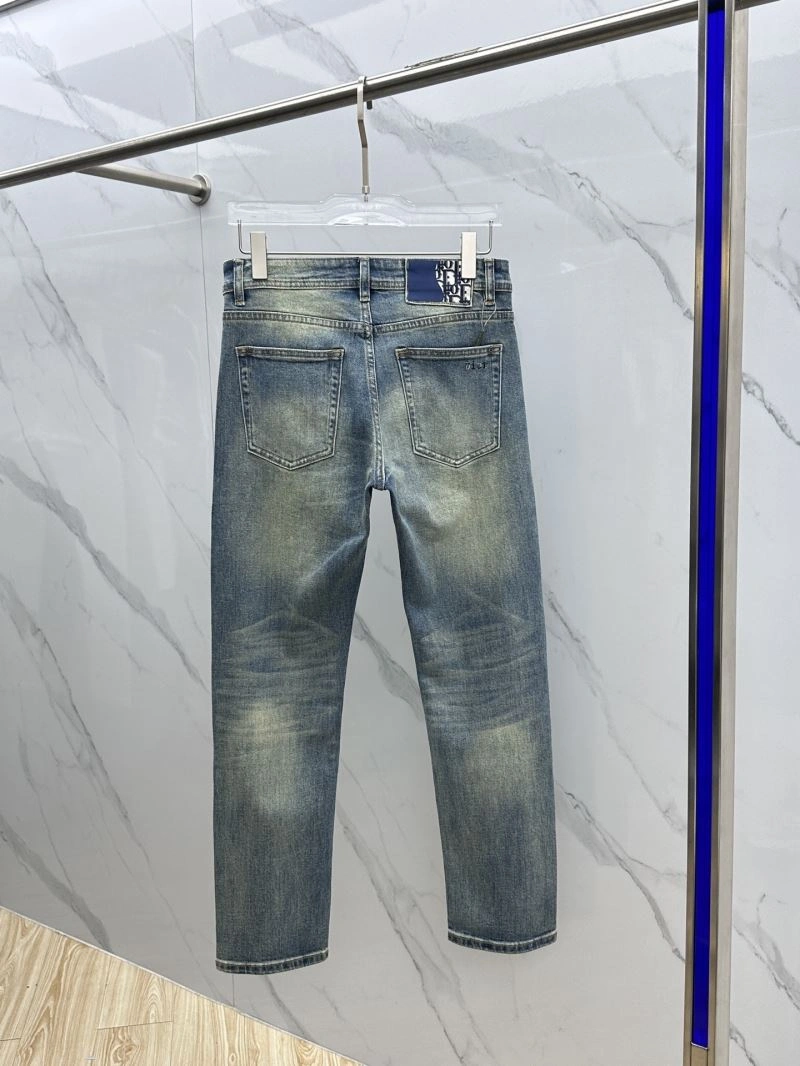 Accurate model Christian Dior Jeans