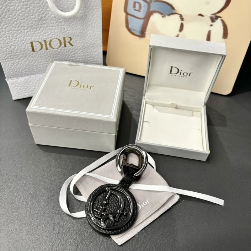 Top mirror Christian Dior Keychains