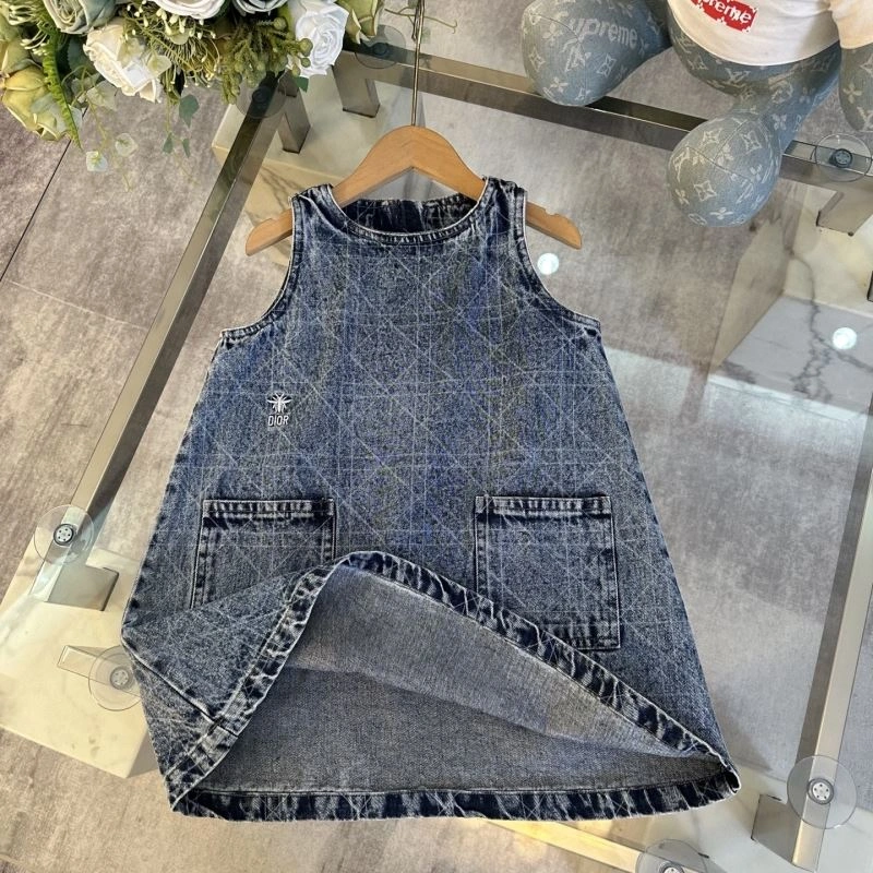 Accurate model Christian Dior Kids