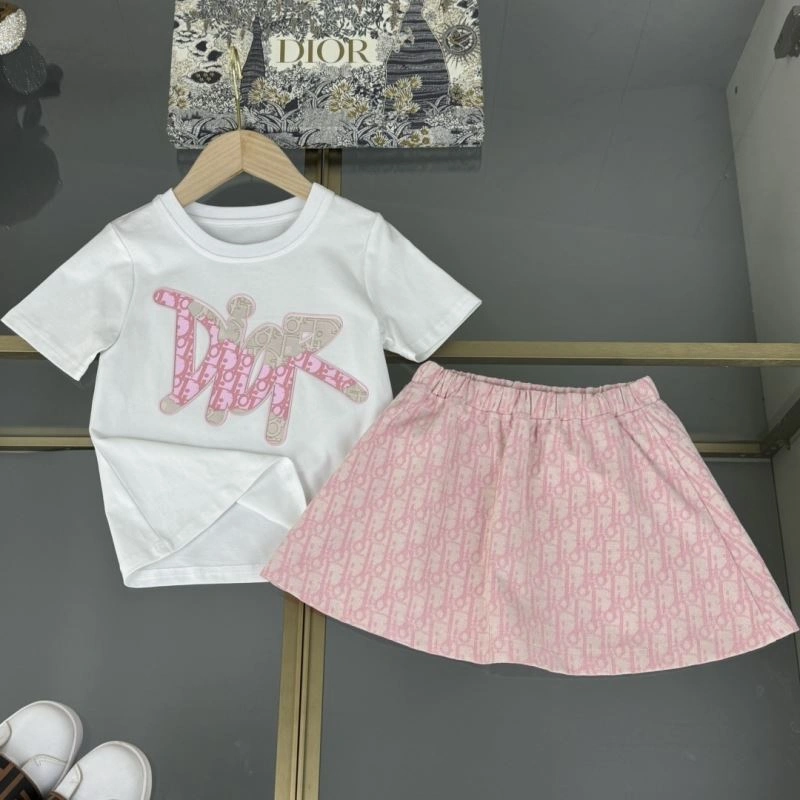 Budget-friendly Christian Dior Kids