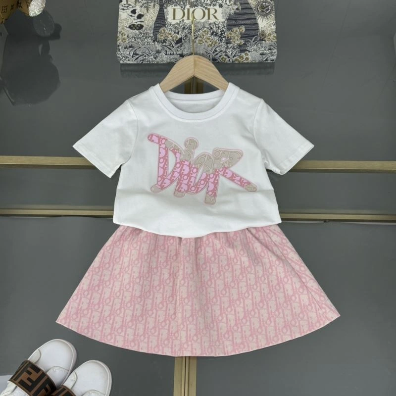 Budget-friendly Christian Dior Kids