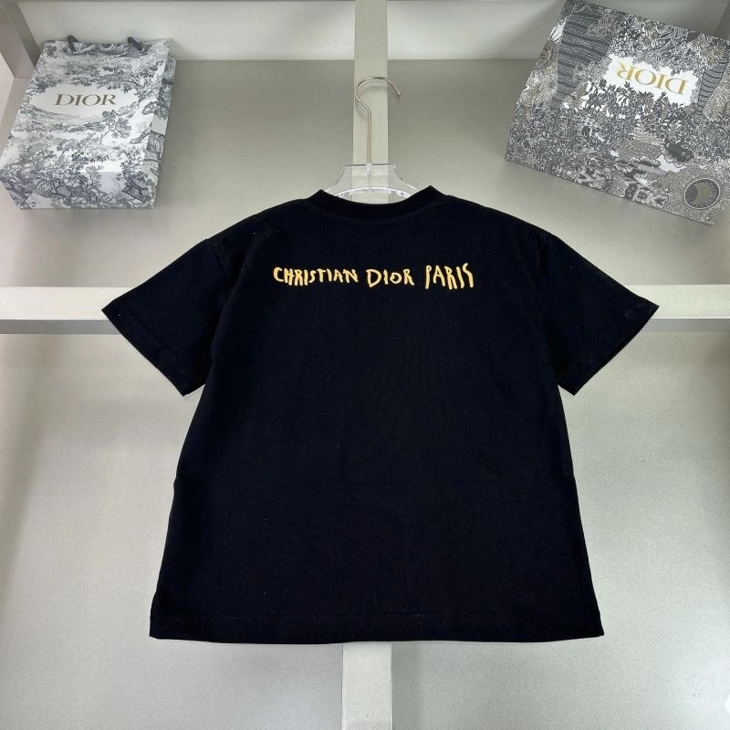 Value-priced Christian Dior Kids