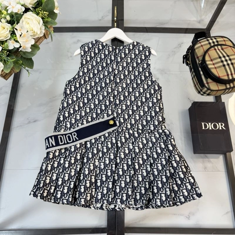 Indistinguishable Christian Dior Kids