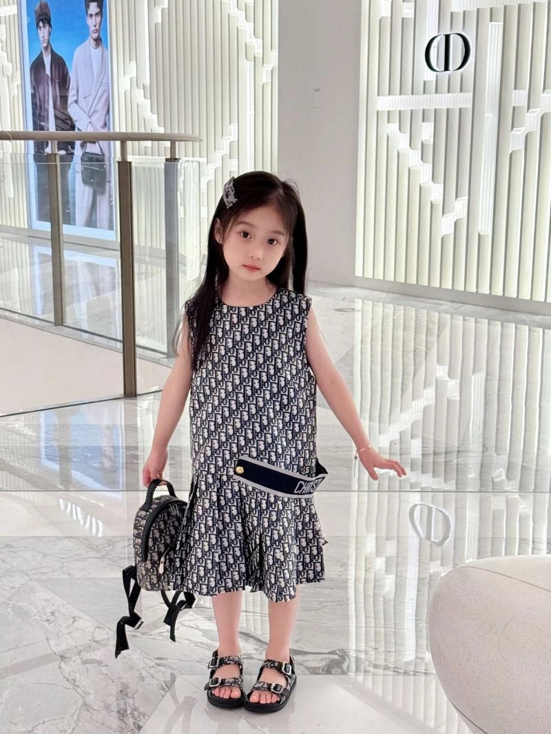 Indistinguishable Christian Dior Kids