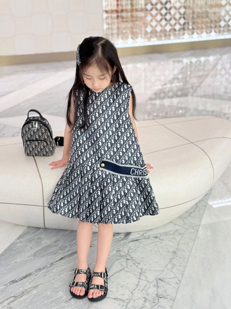 Indistinguishable Christian Dior Kids