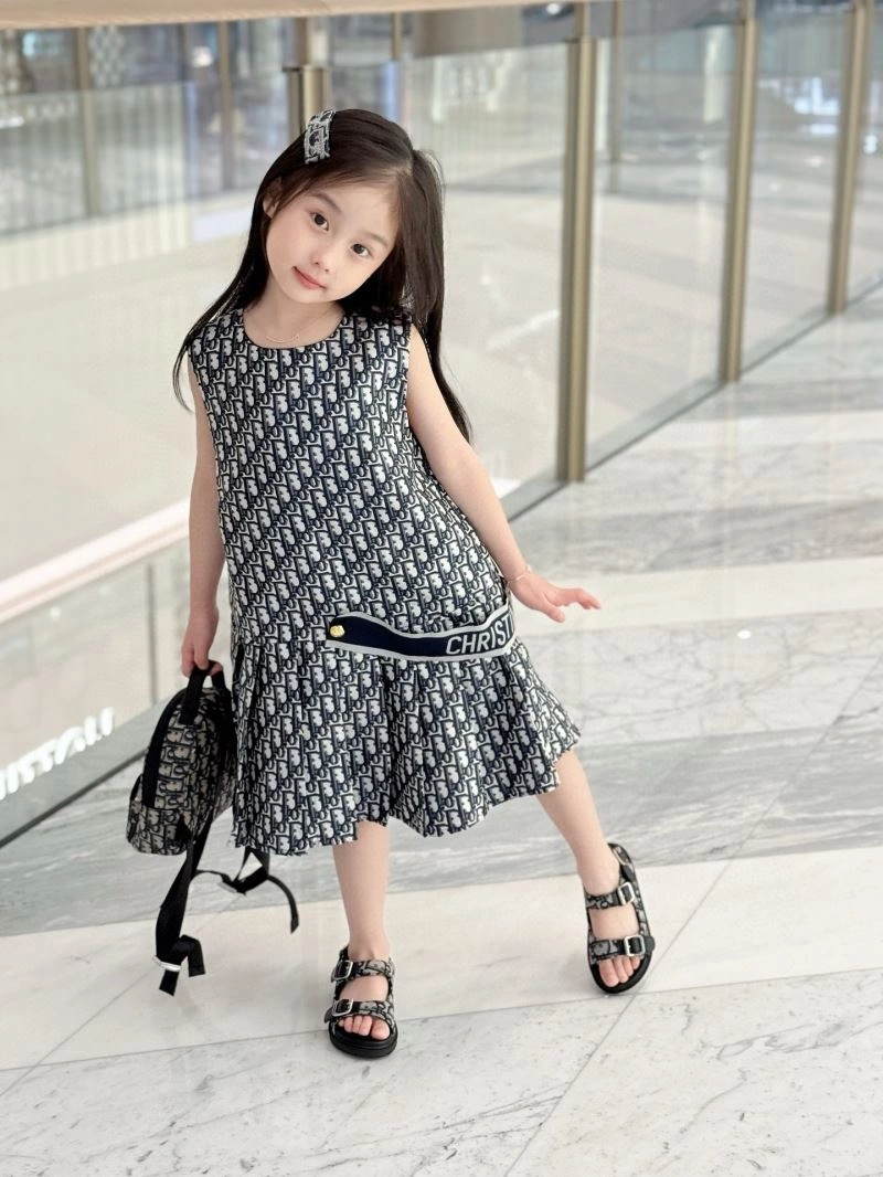 Indistinguishable Christian Dior Kids