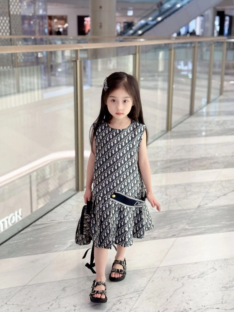 Indistinguishable Christian Dior Kids