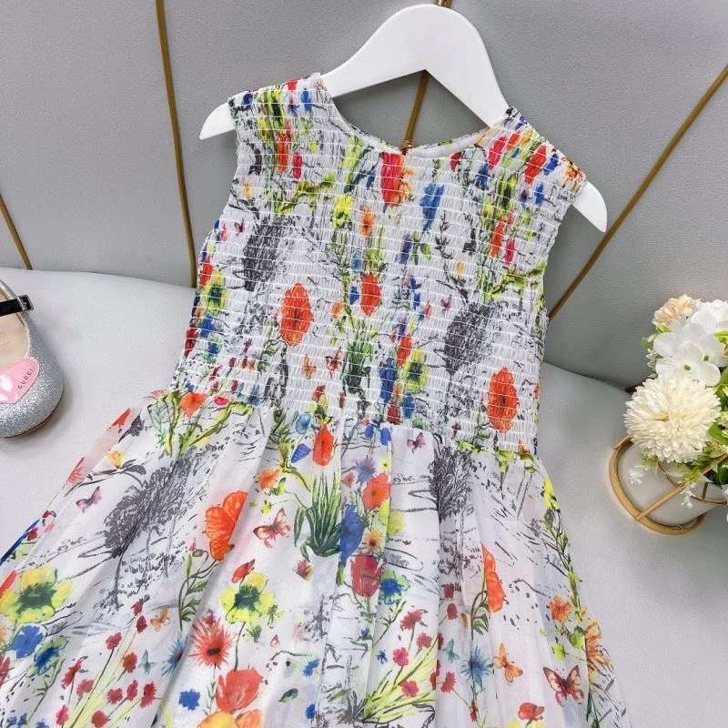 Budget-friendly Christian Dior Kids