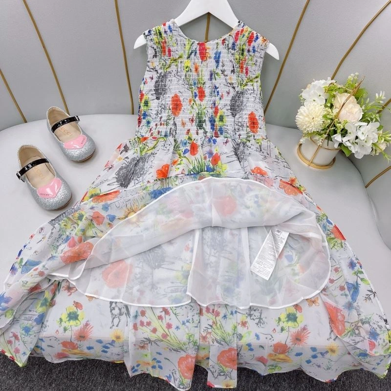 Budget-friendly Christian Dior Kids