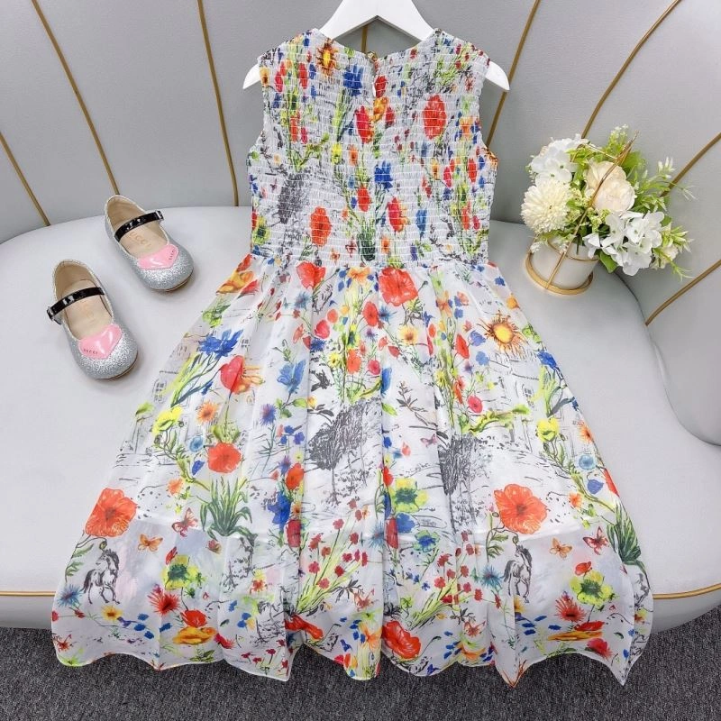 Budget-friendly Christian Dior Kids