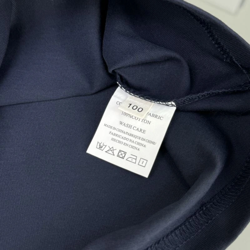 Bargain Christian Dior Kids