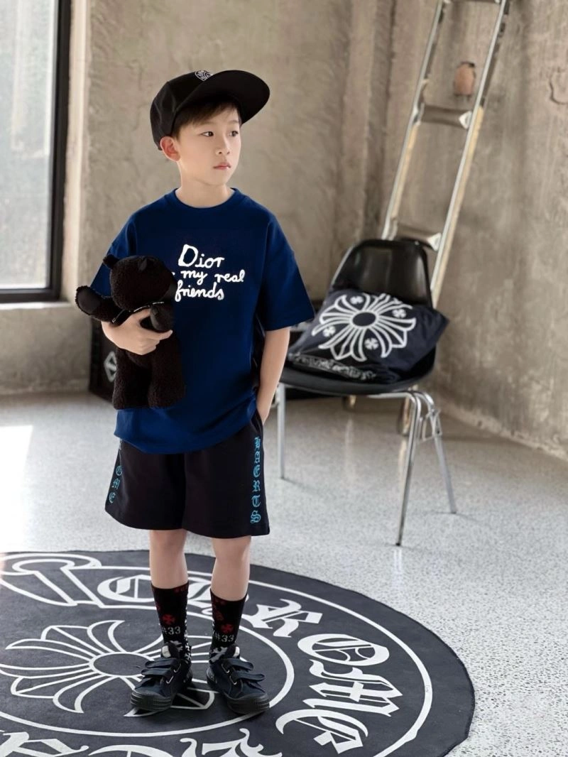 Bargain Christian Dior Kids