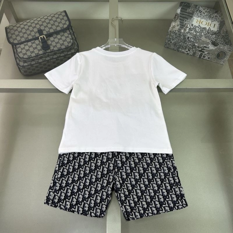 Value-priced Christian Dior Kids