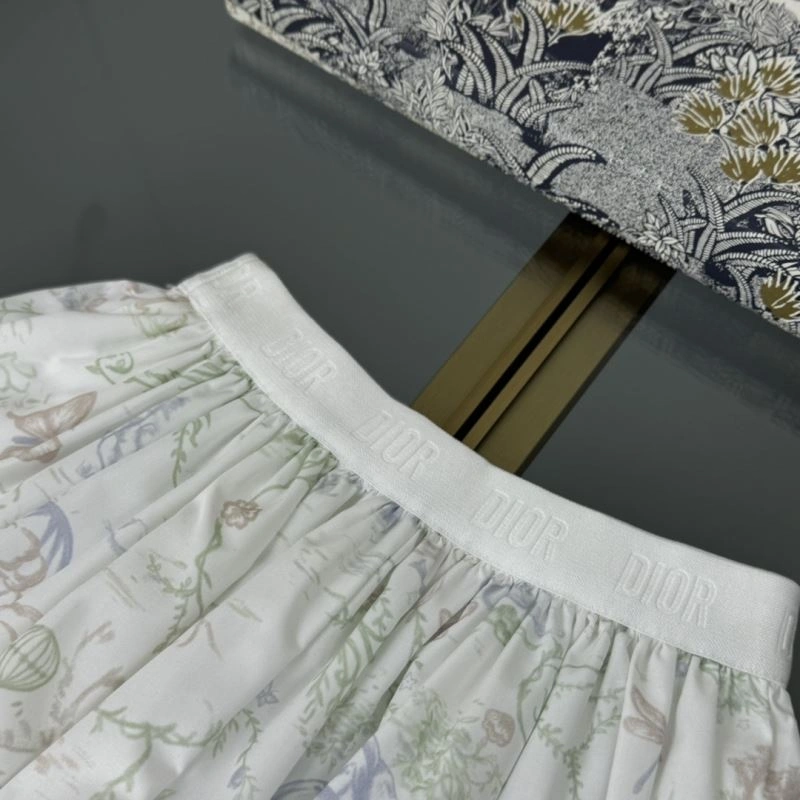 Bargain Christian Dior Kids