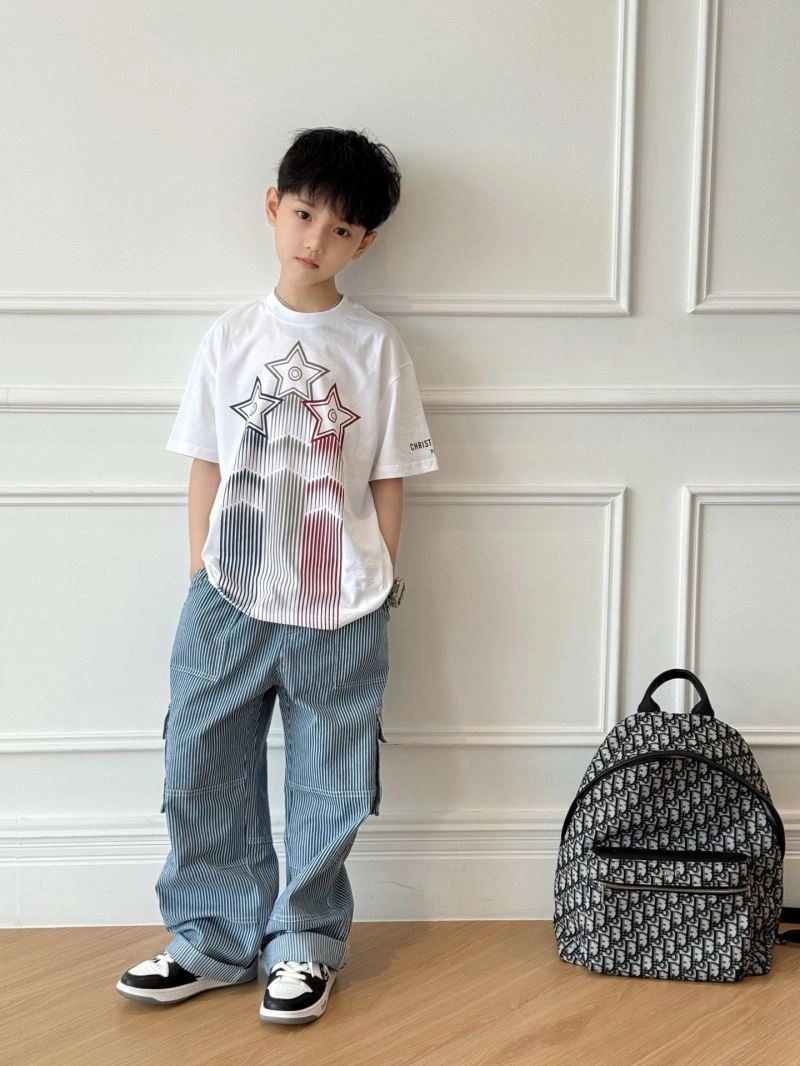 Accurate model Christian Dior Kids