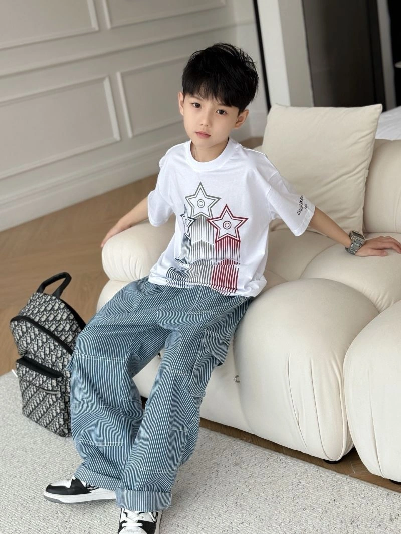 Accurate model Christian Dior Kids