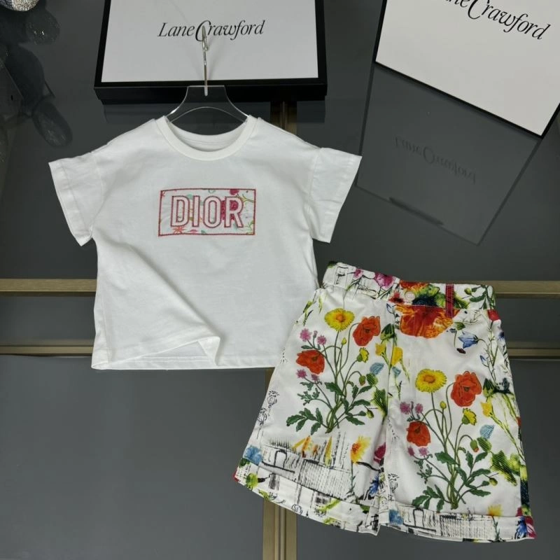 Bargain Christian Dior Kids