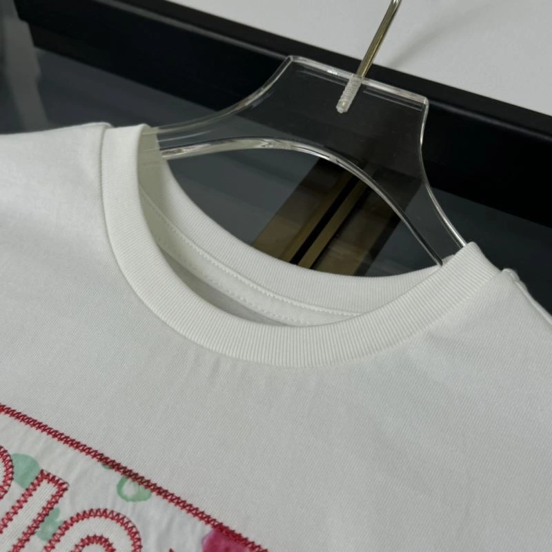 Bargain Christian Dior Kids