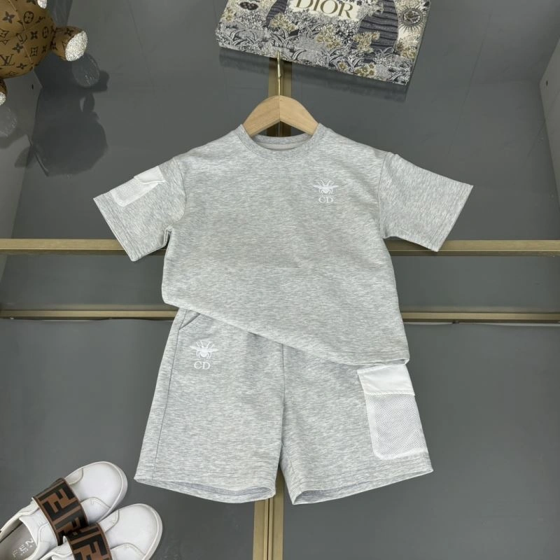 Bargain Christian Dior Kids
