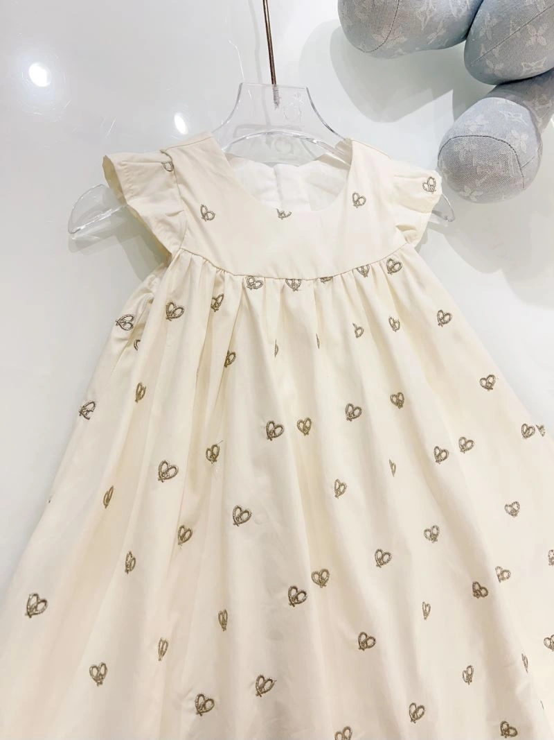 Budget-friendly Christian Dior Kids
