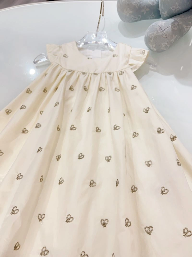 Budget-friendly Christian Dior Kids