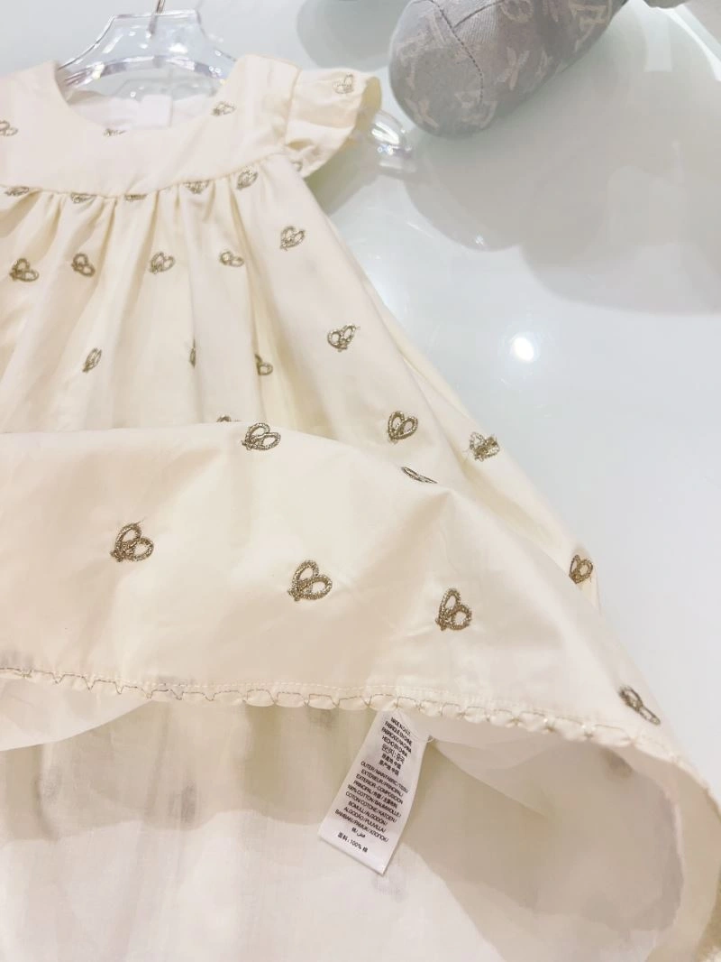 Budget-friendly Christian Dior Kids