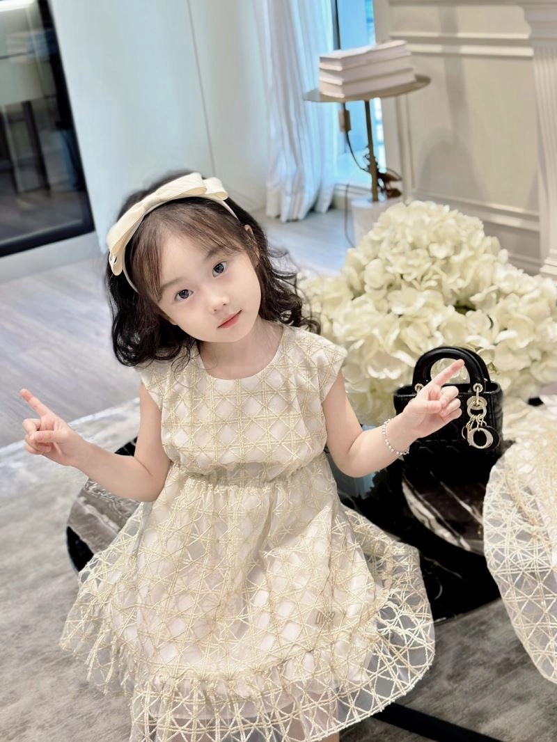 Indistinguishable Christian Dior Kids