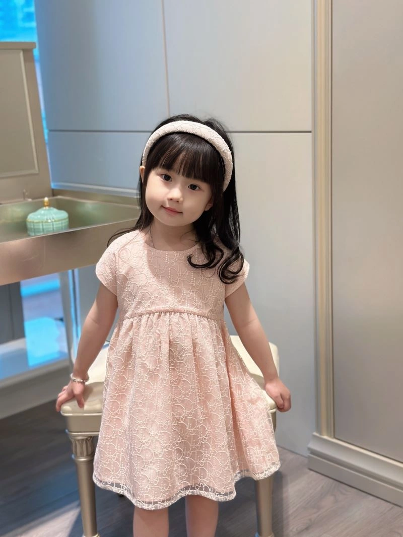 Value-priced Christian Dior Kids