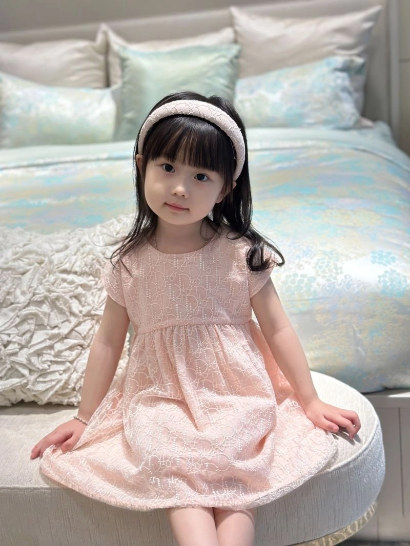 Value-priced Christian Dior Kids