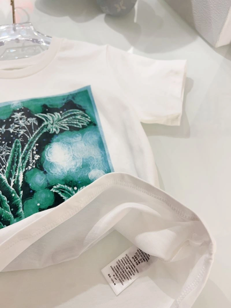 Value-priced Christian Dior Kids