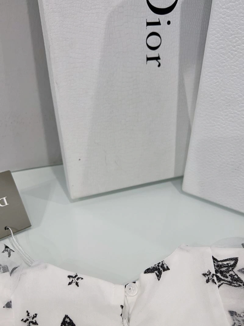 Budget-friendly Christian Dior Kids