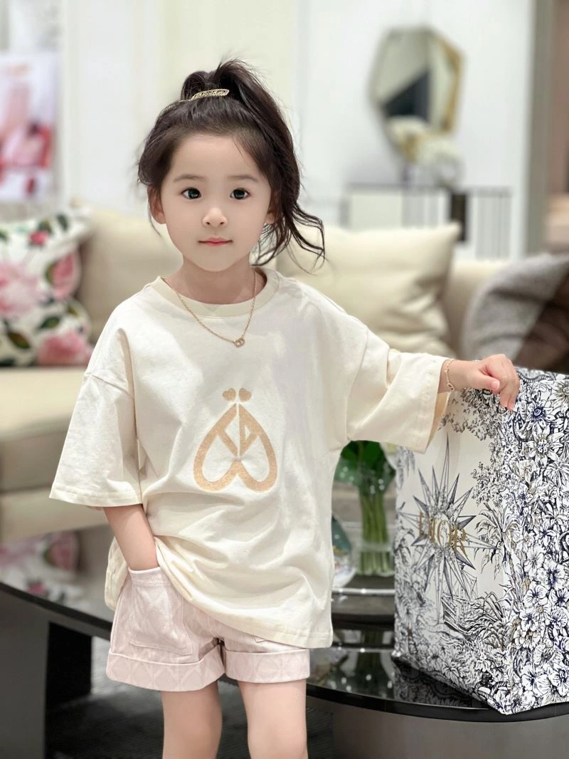 Indistinguishable Christian Dior Kids